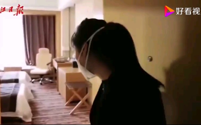 环卫工在医院做保洁后隔离 酒店经理开门看到这一幕直接抹泪