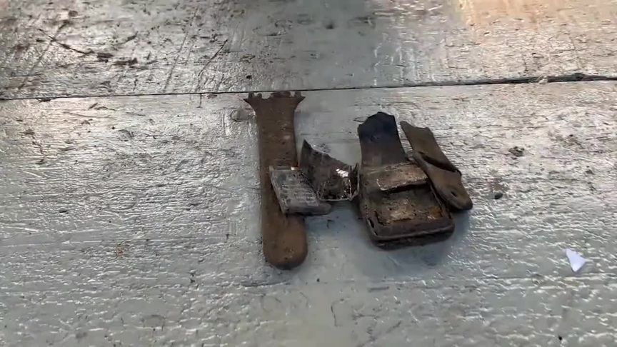 破的不能再破电子表-牛人就这样给它修好了