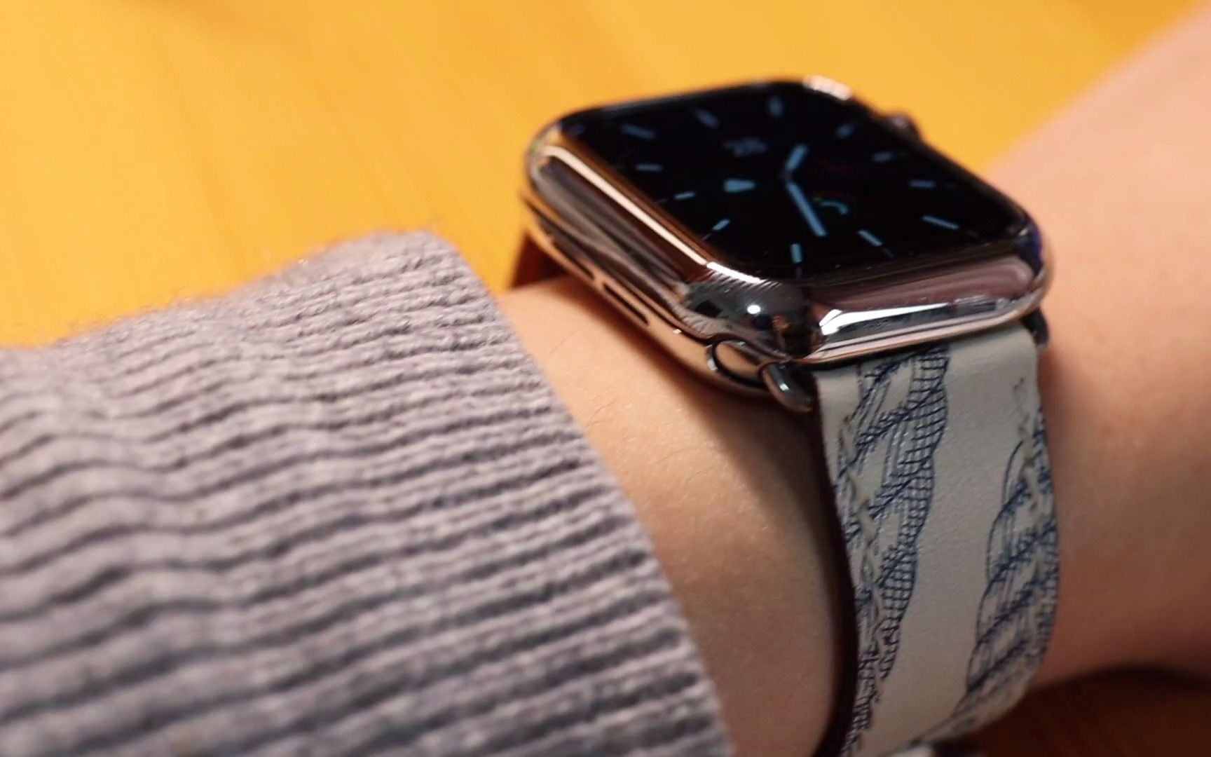applewatch苹果手表6--铝合金秒变不锈钢,没必要多花钱买不锈钢版