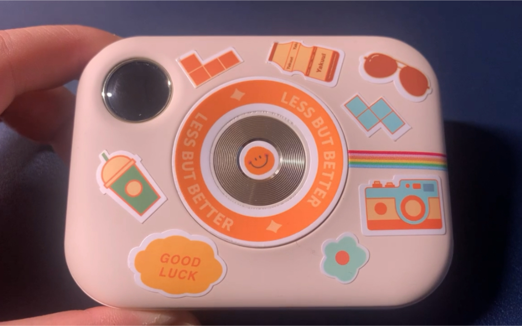 京东京造暖手宝and充电宝 展示,颜值在线,暖手升温速度也还行,总的...