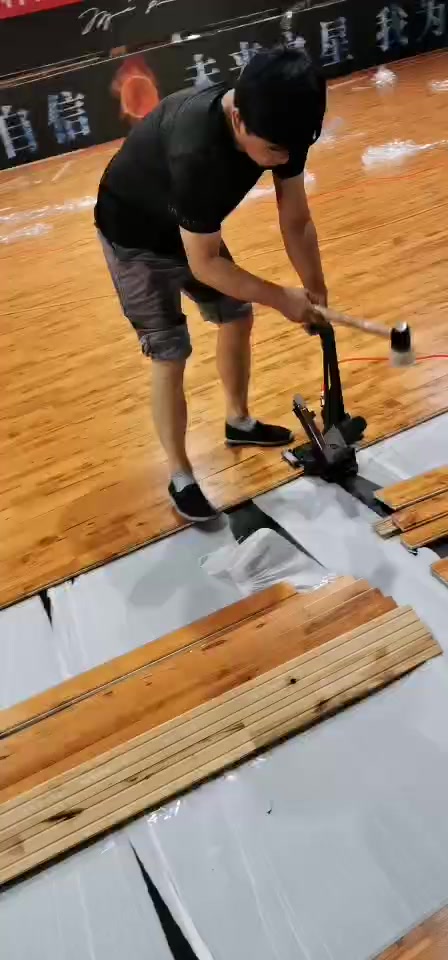 河北宇跃木地板专业施工团队安徽马鞍山室内篮球馆施工