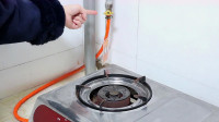 用完天然气后,是先关阀门还是关燃气灶?看完涨知识了