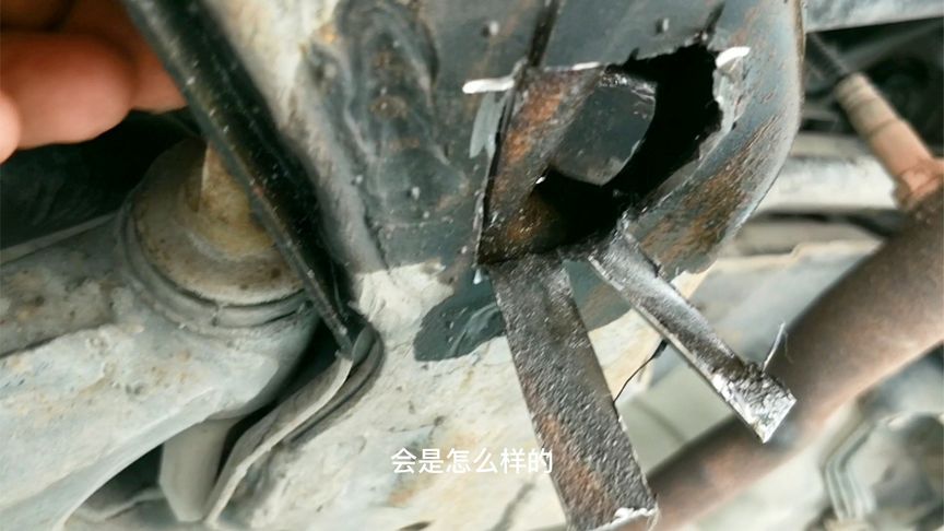 这就是汽车维修过程车主不要看的原因