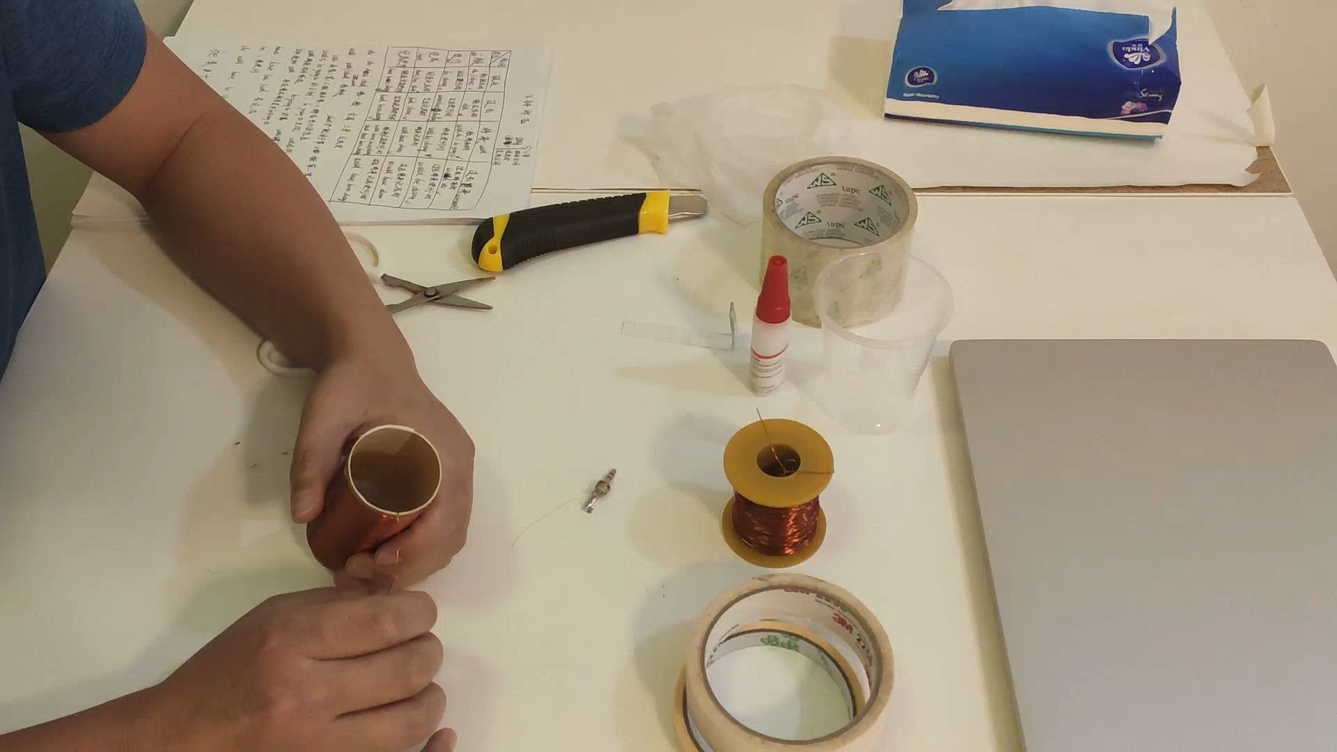 自制麦克风话筒实验(麦克风话筒原理)