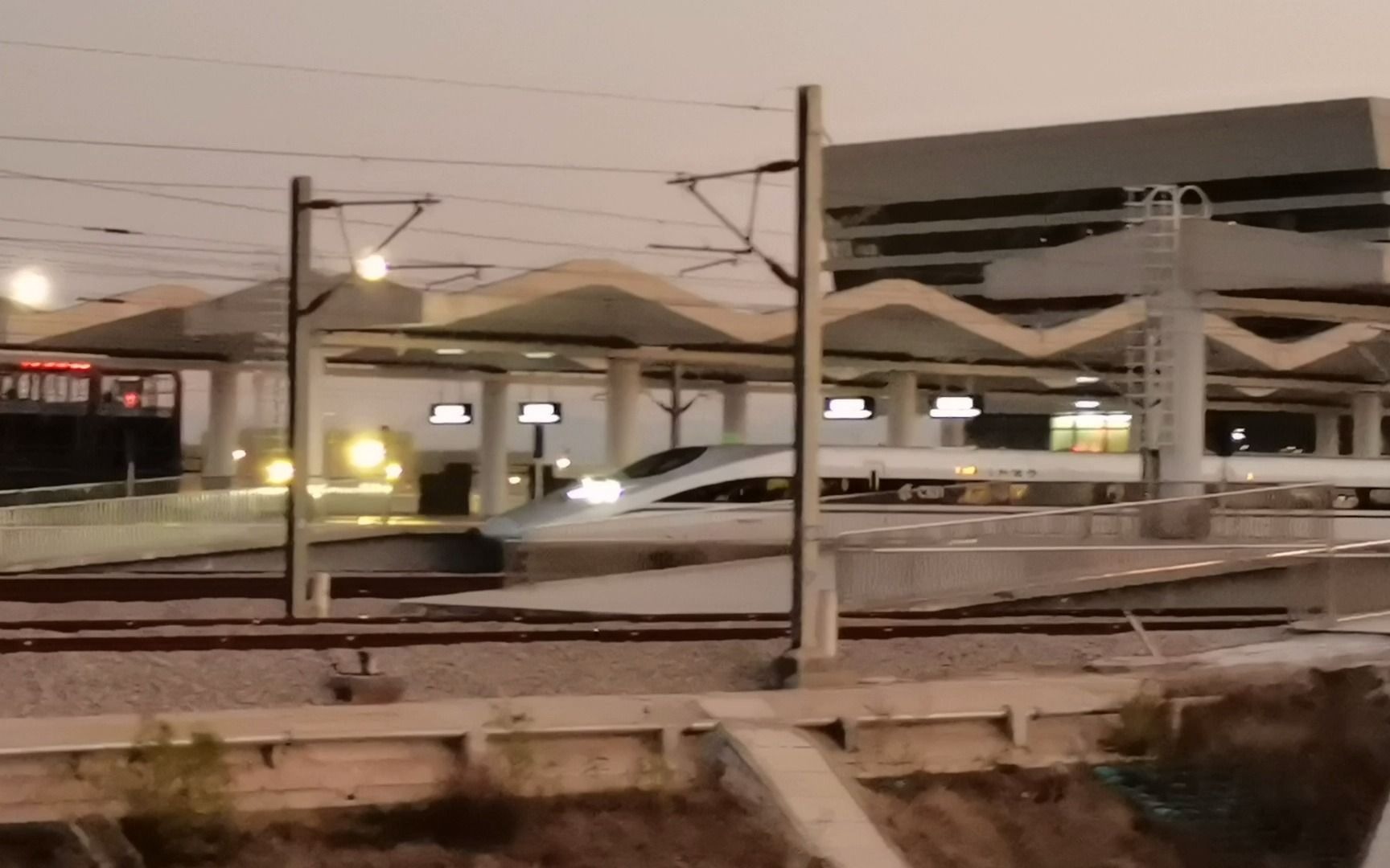 重联CRH380A担当G5046次(赣州西-南昌)赣州西始发出站