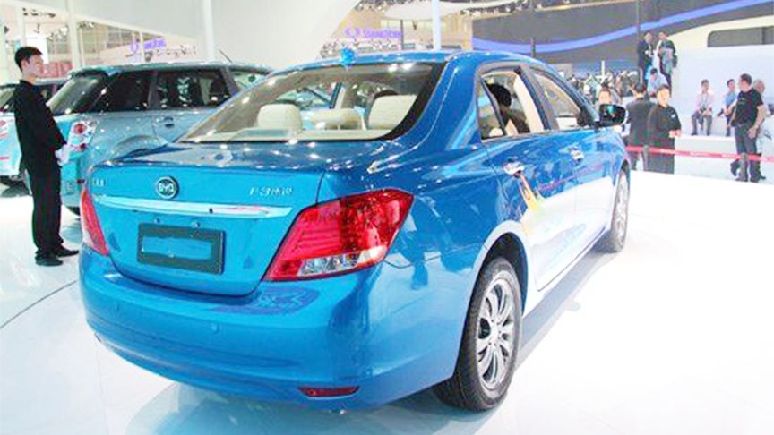 比亚迪全新F3已上市,正真的低价高配,4.39万带无钥匙进入