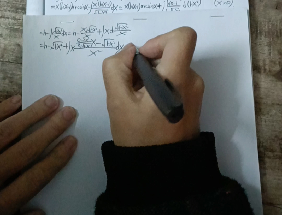 deepseek真牛near还知道求导数验证integral结果不唯一!逆天海离薇...