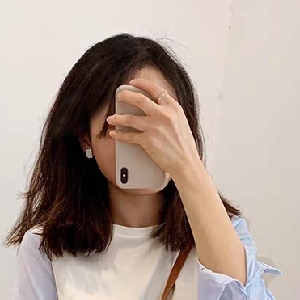 许劳斯 