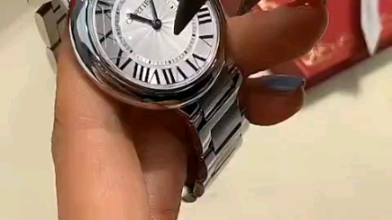 卡地亚蓝气球手表