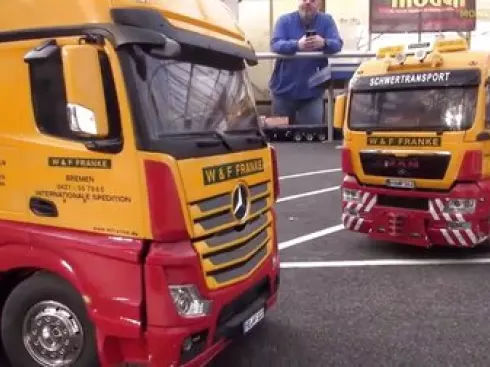 RC仿真拖头-田宫tamiya奔驰 斯堪尼亚卡车模型矿车 拖拉机聚会视频 ...