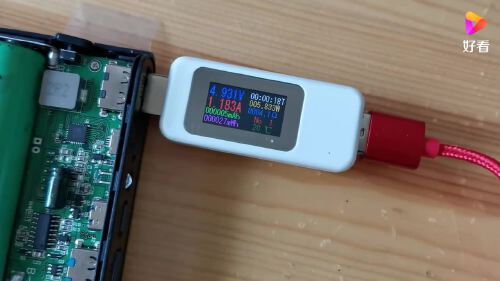 USB测试仪开箱实测!实时监测电压电流,这个小工具太实用!