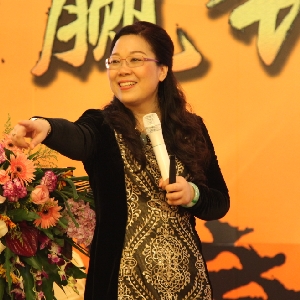 销售女皇王雩 