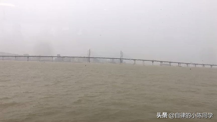 世界上最长的跨海大桥ߌ�—港珠澳大桥ߌ