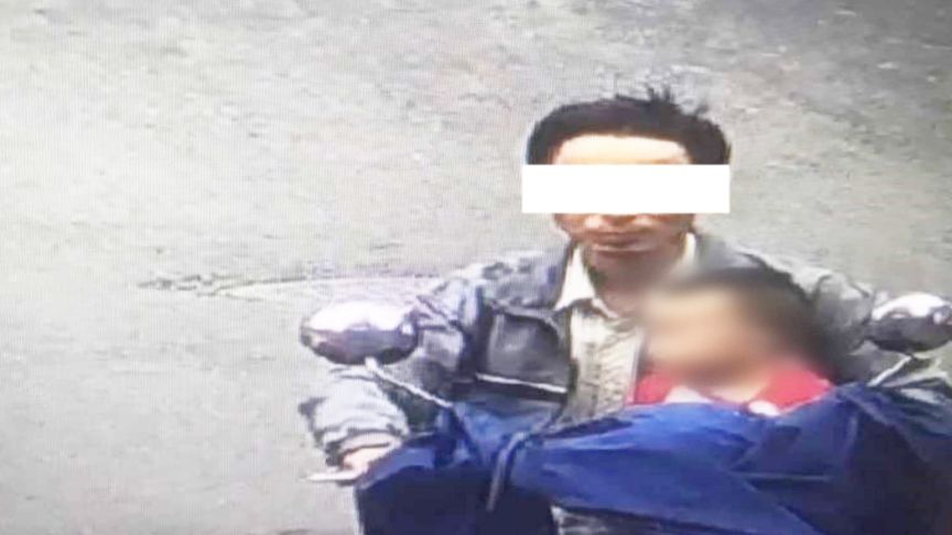 换锁芯换衣服,小偷竟带4岁儿子盗窃电动车!一年盗窃12起终被抓