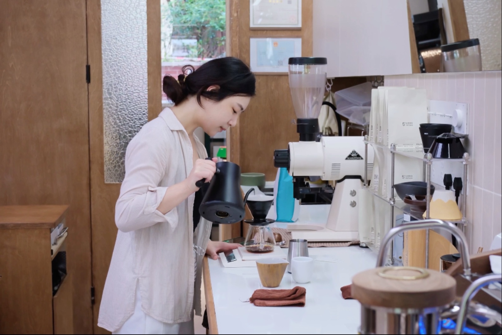 一人、一杯咖啡,独享静谧时光ߓ