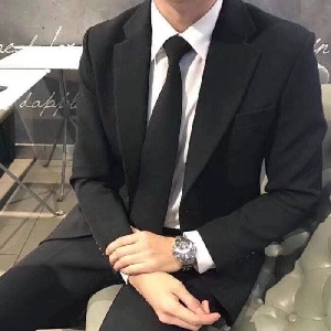小何探工厂 