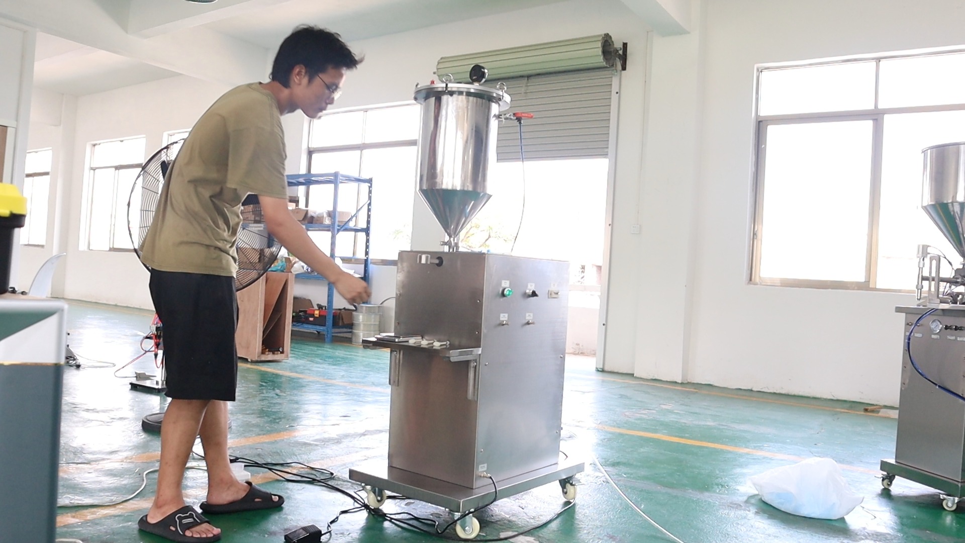 水光针罐装机 水光针自动灌装机 水光针手动自动灌装机