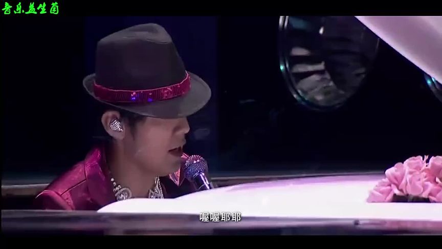 周杰伦的演唱会上,蔡依林一出现,全场欢呼,经典的歌声回忆他们