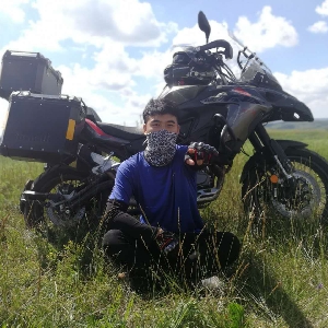 咿咿呀呀打坏人 