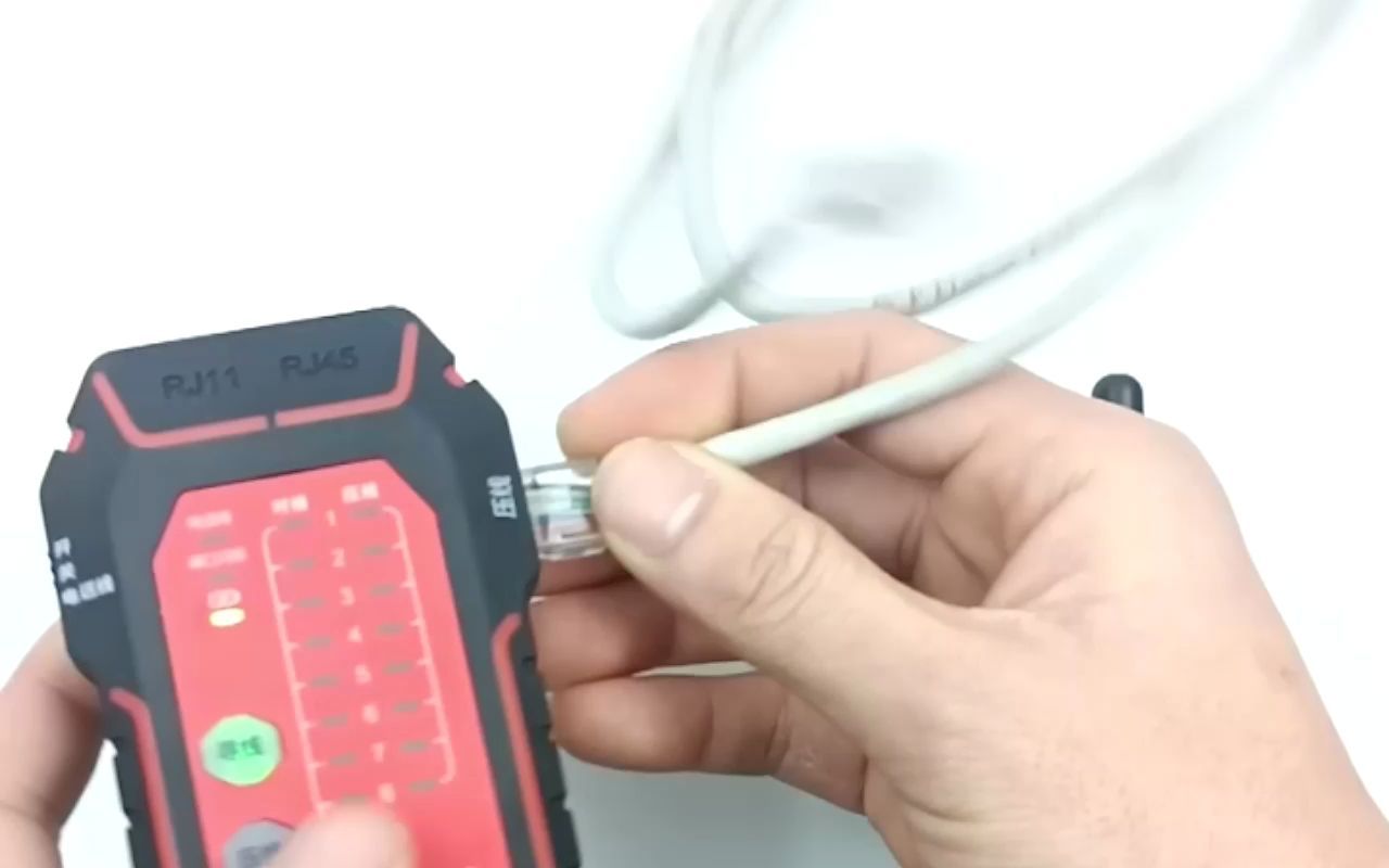 网线测试仪的另类用法:寻找弱电信号线