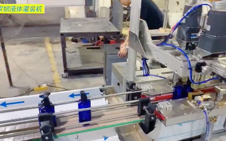 液体灌装机结构 液体灌装旋盖机 液体灌装生产视频