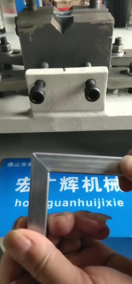 新品上市方框折弯神器15方管冲45度折弯90度一次成型机器不锈钢铝...