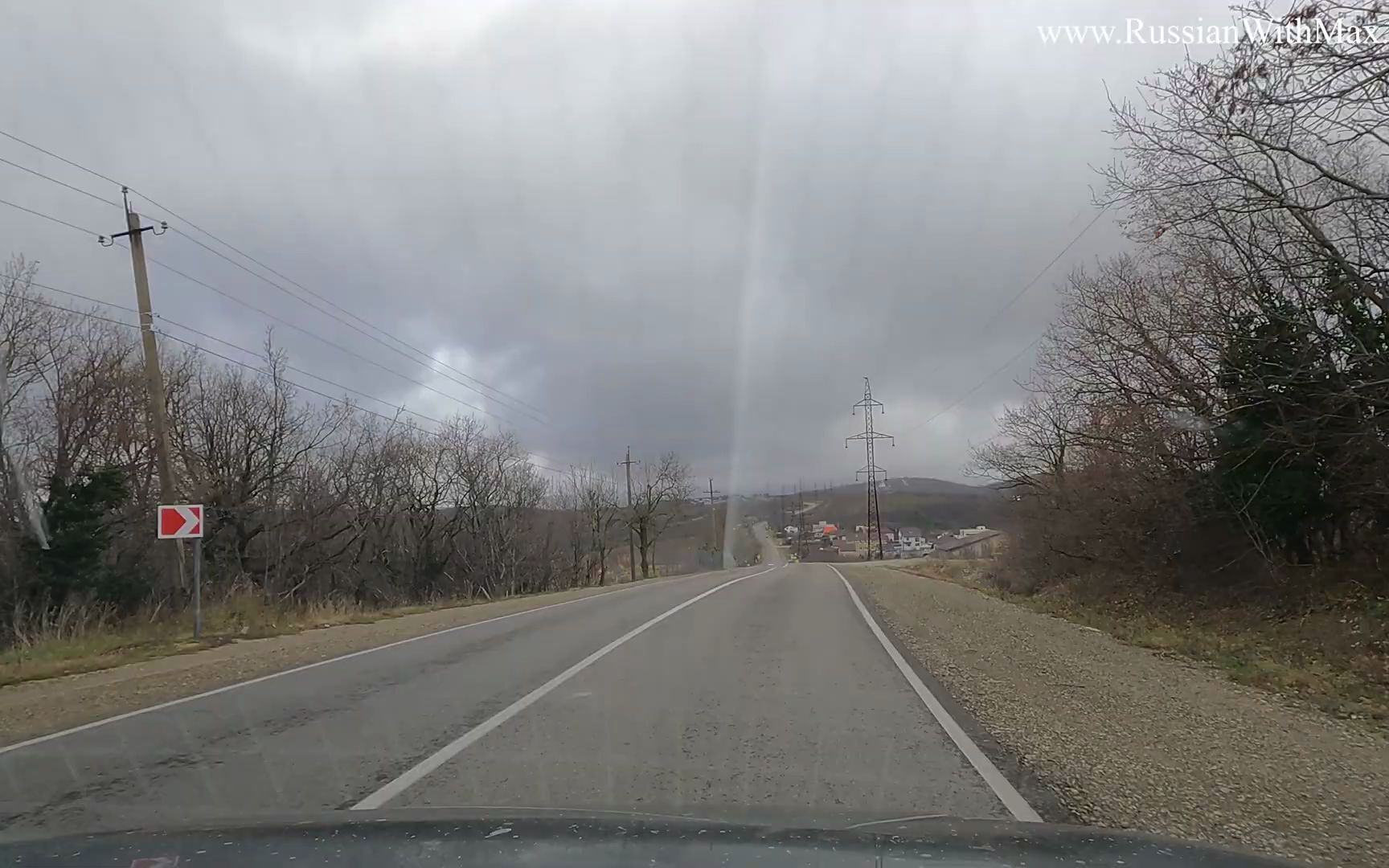 Еду по городу в России. 我在俄罗斯的城市里开车...