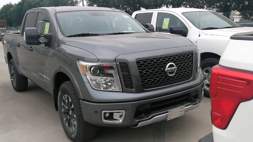 40万的日产泰坦,你不能错失的豪华大皮卡!
