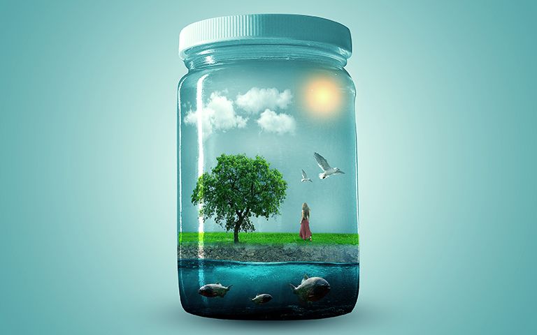 PS玻璃瓶中的世界创意合成