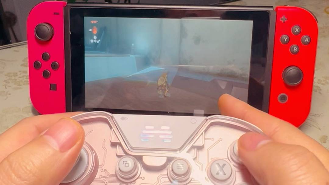 #北通斯巴达3#游戏手柄 新买的北通斯巴达3无线手柄,手感圆润,反应...