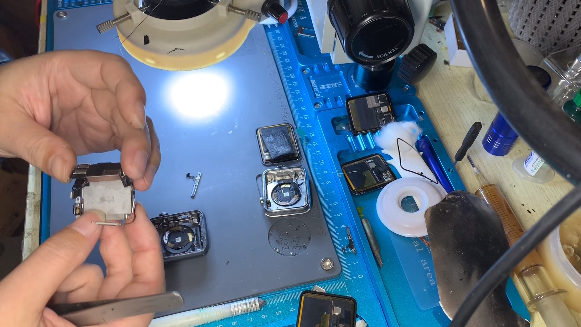 苹果手表普通版本更换不锈钢外壳!