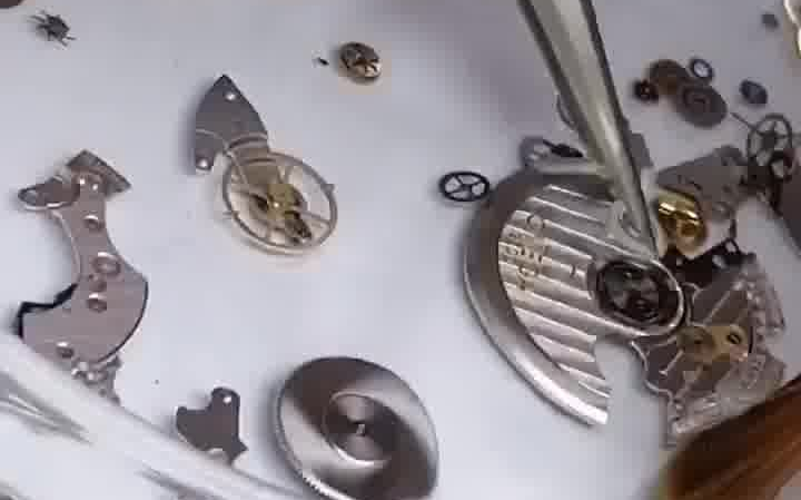 【手表】欧米茄碟飞系列手表维修保养