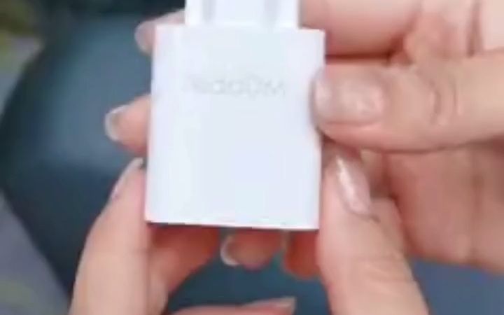 电动车手机充电器USB转换器通用型车载充电器