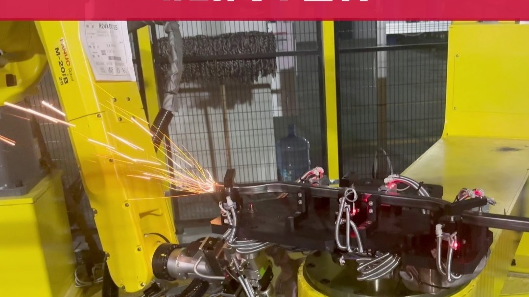 三维激光切割机切割汽车管件,灵活度高,可以多角度切割#三维激光切割...