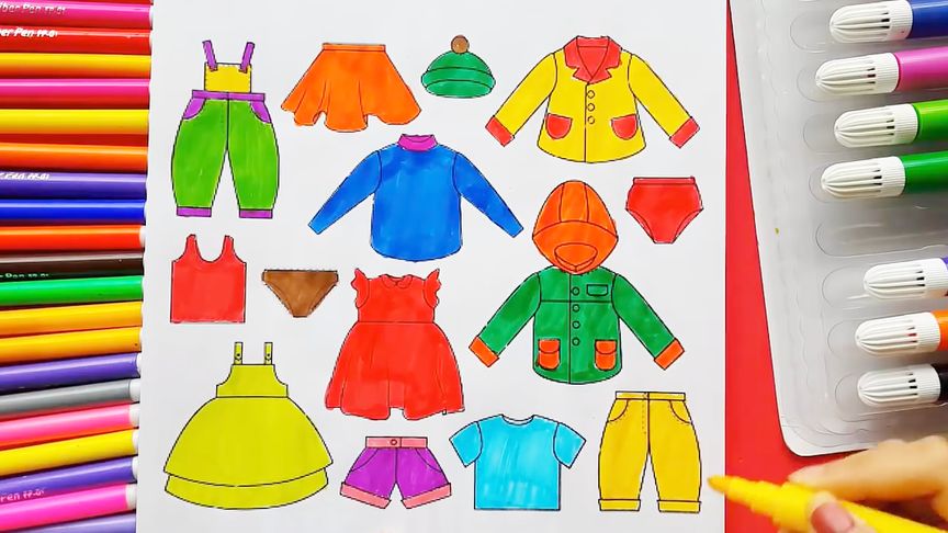 小朋友们的衣物简笔画涂色教程