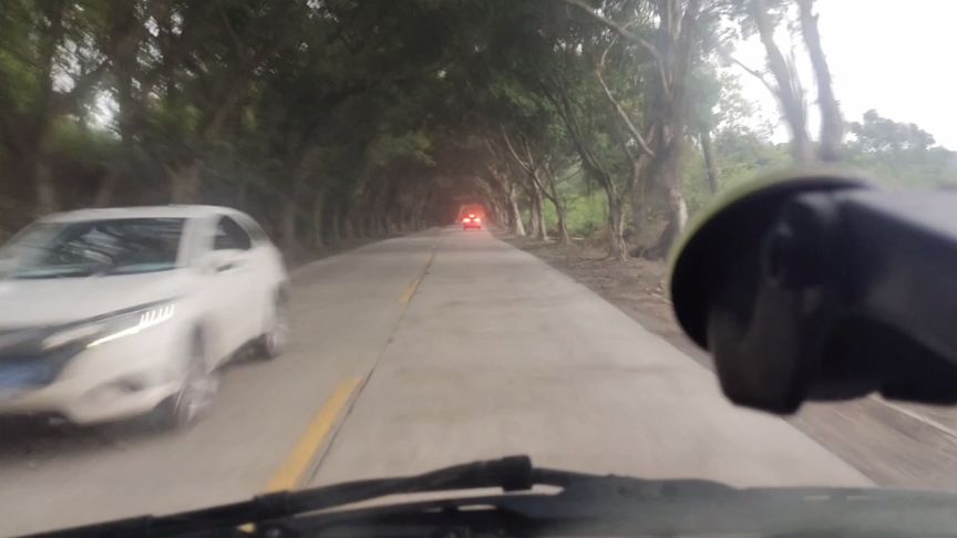 行车记录仪拍到的东西…