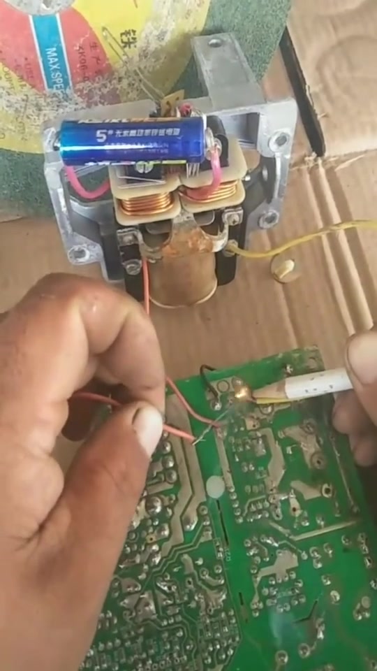 老式废旧电表改装大功率电烙铁