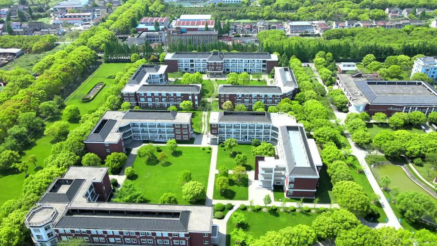#航拍松江 上海立达学院#原创 #视觉震撼 #学校