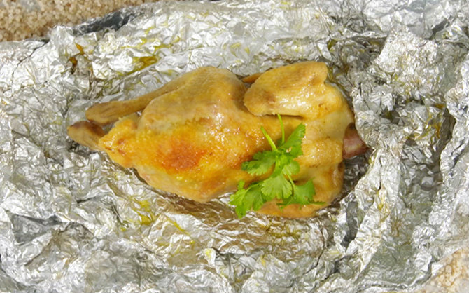 【美食台】盐焗鸡竟然是这样做的!