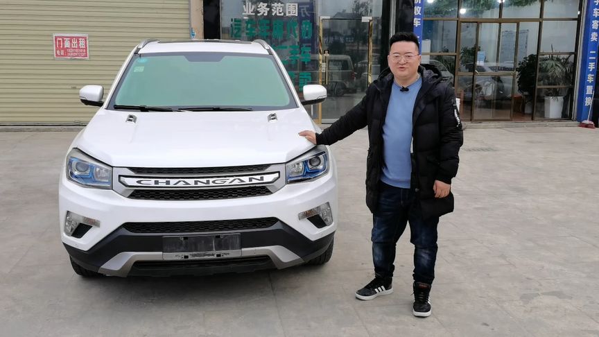 17年长安CS75,自动,天窗,倒车影像,多功能方向盘,无钥匙进入