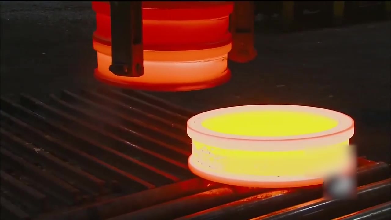 无缝轧制钢铁环的制造全过程(超高清版)