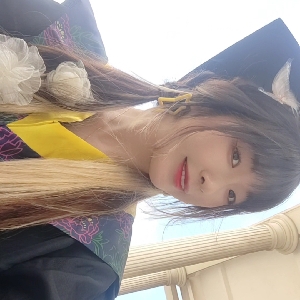 蹄蹄喜欢向日葵 