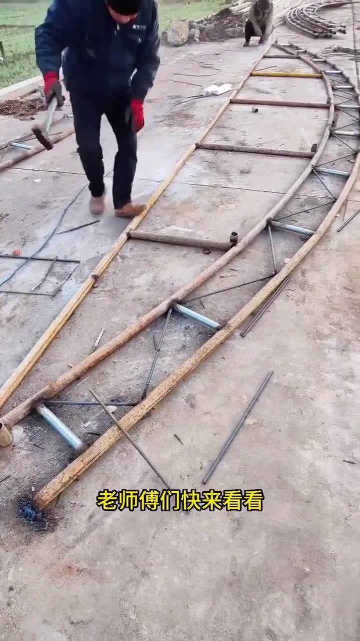 旧钢管变大棚支架,废物再利用效果咋样?快来瞧瞧!