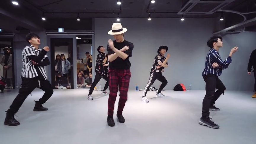 《Uptown Funk 》- 这!就是街舞