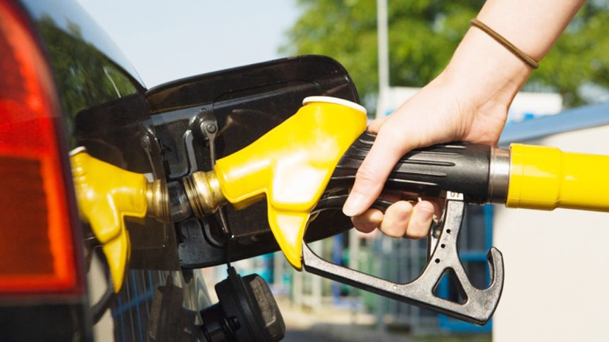 如果把飞机的煤油,加进普通汽车里,车还能开动吗?答案吓死你