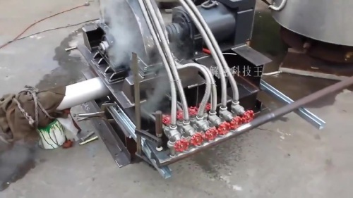 蒸汽推动涡轮机