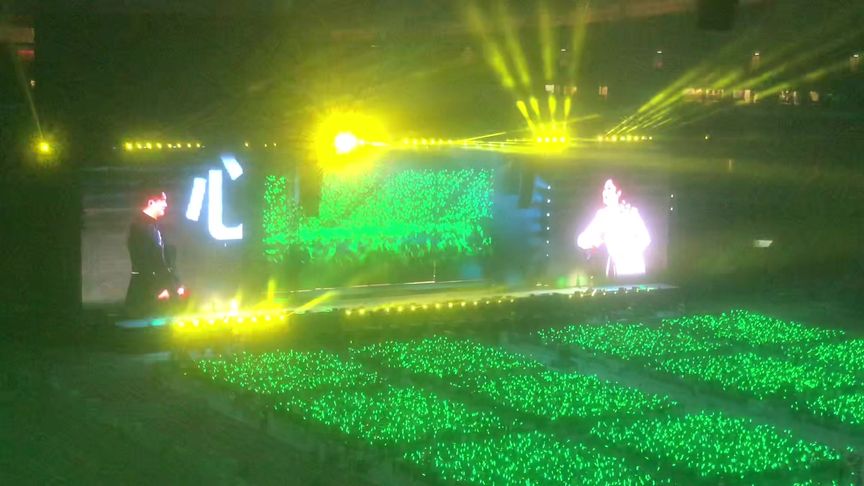 凤凰传奇2024巡回演唱会北京首场,5月4日,鸟巢,#6万人同唱