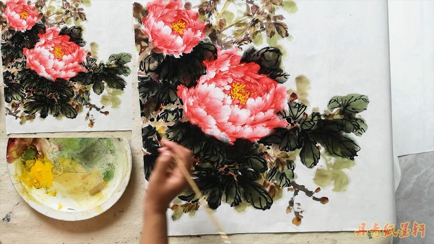 国画牡丹学会叶藏花,多少人觉得画叶子简单,其实这才是高手画法