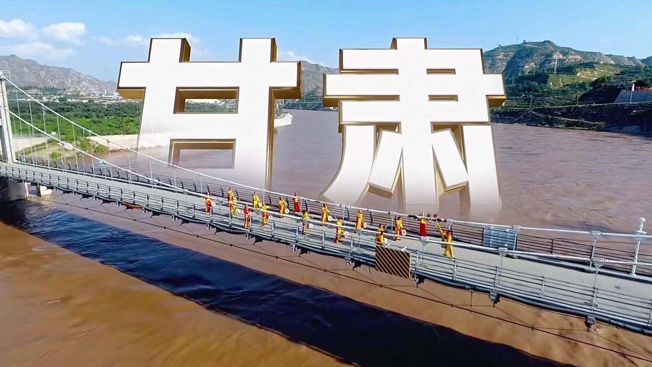 10月7日上午11时,中央广播电视总台CCTV-13新闻频道、中国之声、...