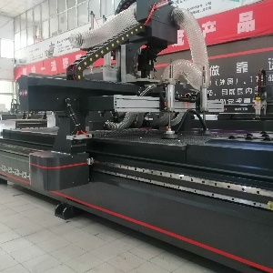 巨无霸电话18903865065 